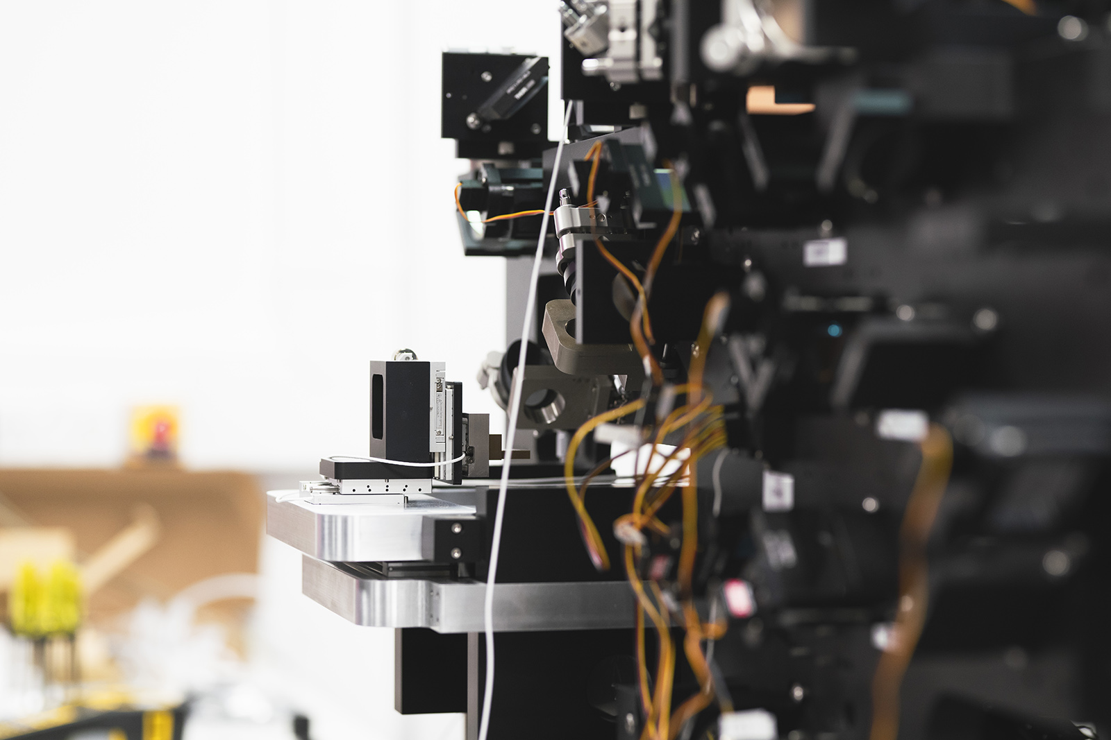 Biophotonic Correlative Optical Platform - Rosalind Franklin Institute